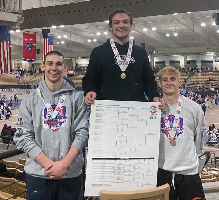 McBee dominates run to state gold, Cascade’s Chapa, Moore reach podium ...